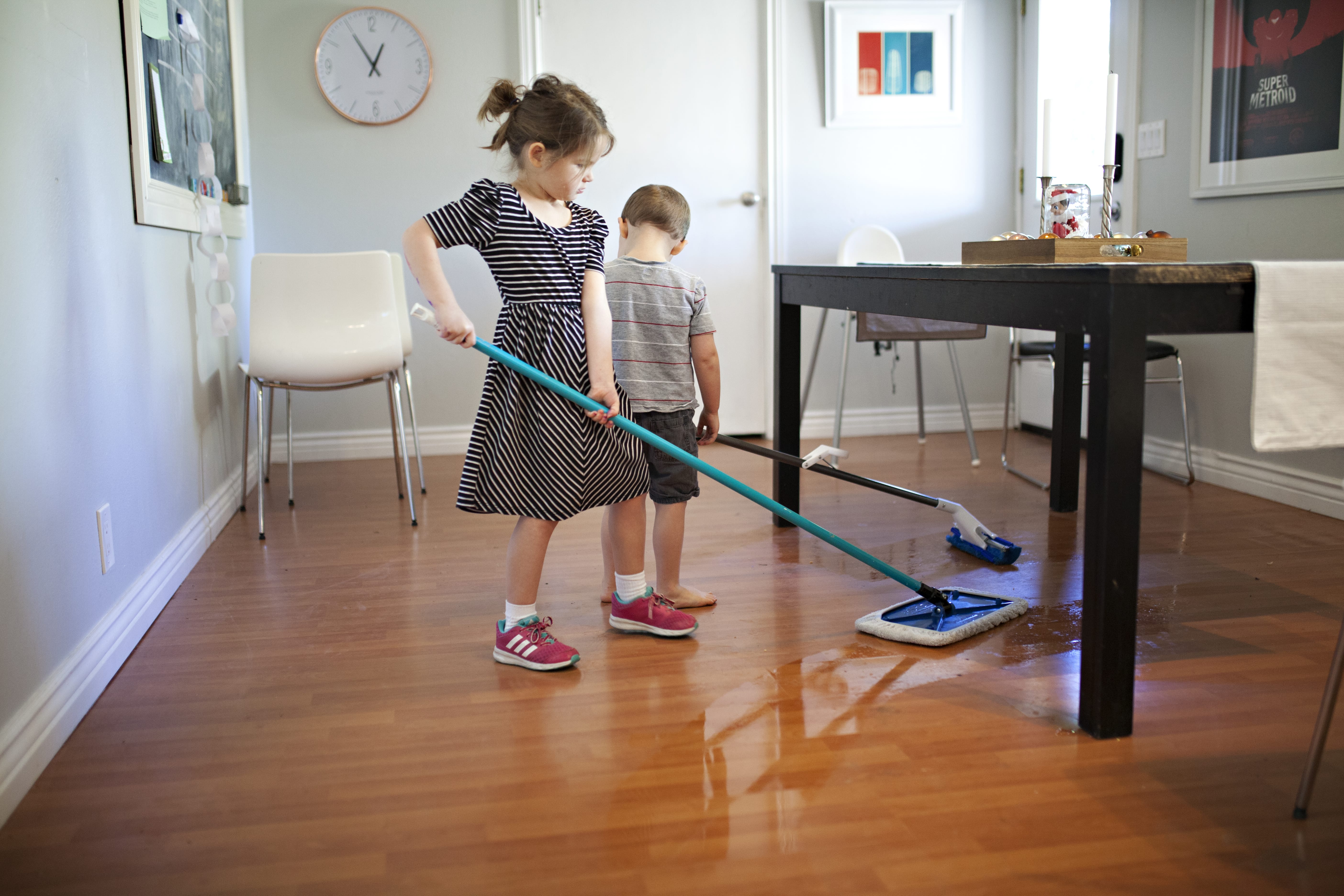 12 Easy Ways To Keep A House Clean With Toddlers - MOMtivational