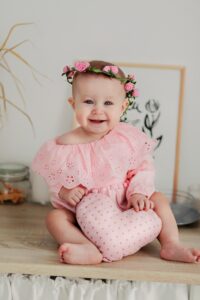 222 Perfect Middle Names For Reese (For Boys And Girls!) - MOMtivational