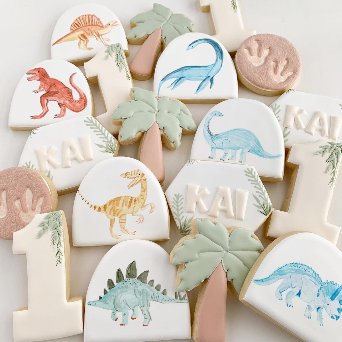 72 Unforgettable First Birthday Dinosaur Theme Ideas Stomp Roar And