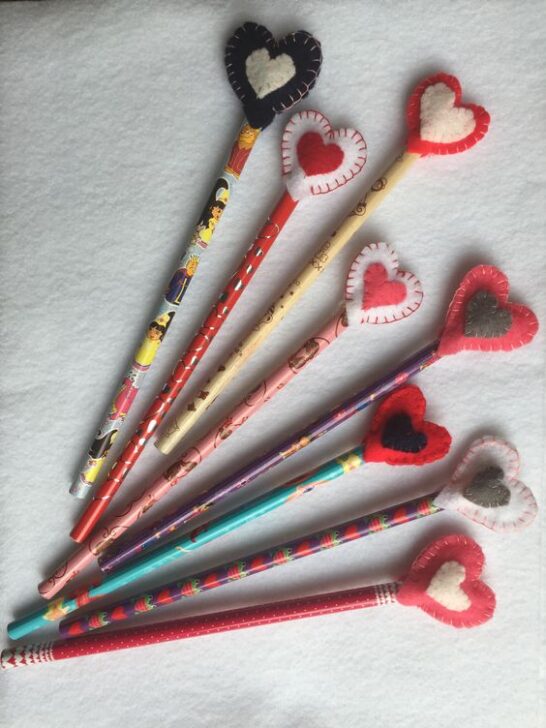 30+ DIY Pencil Toppers: From Monster Mashes to Smiley Splashes ...