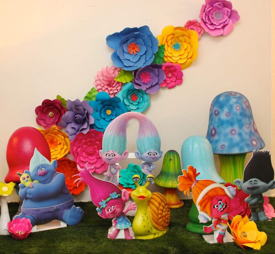 70+ Trolls Birthday Party Ideas to Plan a Vibrant & Unforgettable Day ...