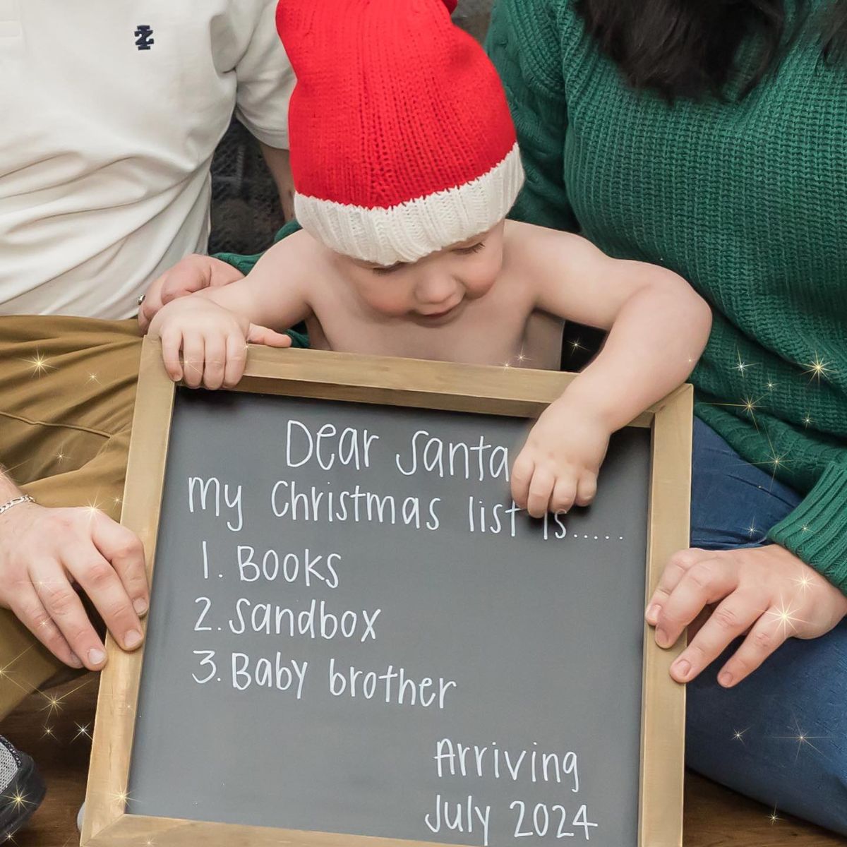 33+ Adorable Baby Christmas Announcement Ideas to Melt Hearts ...