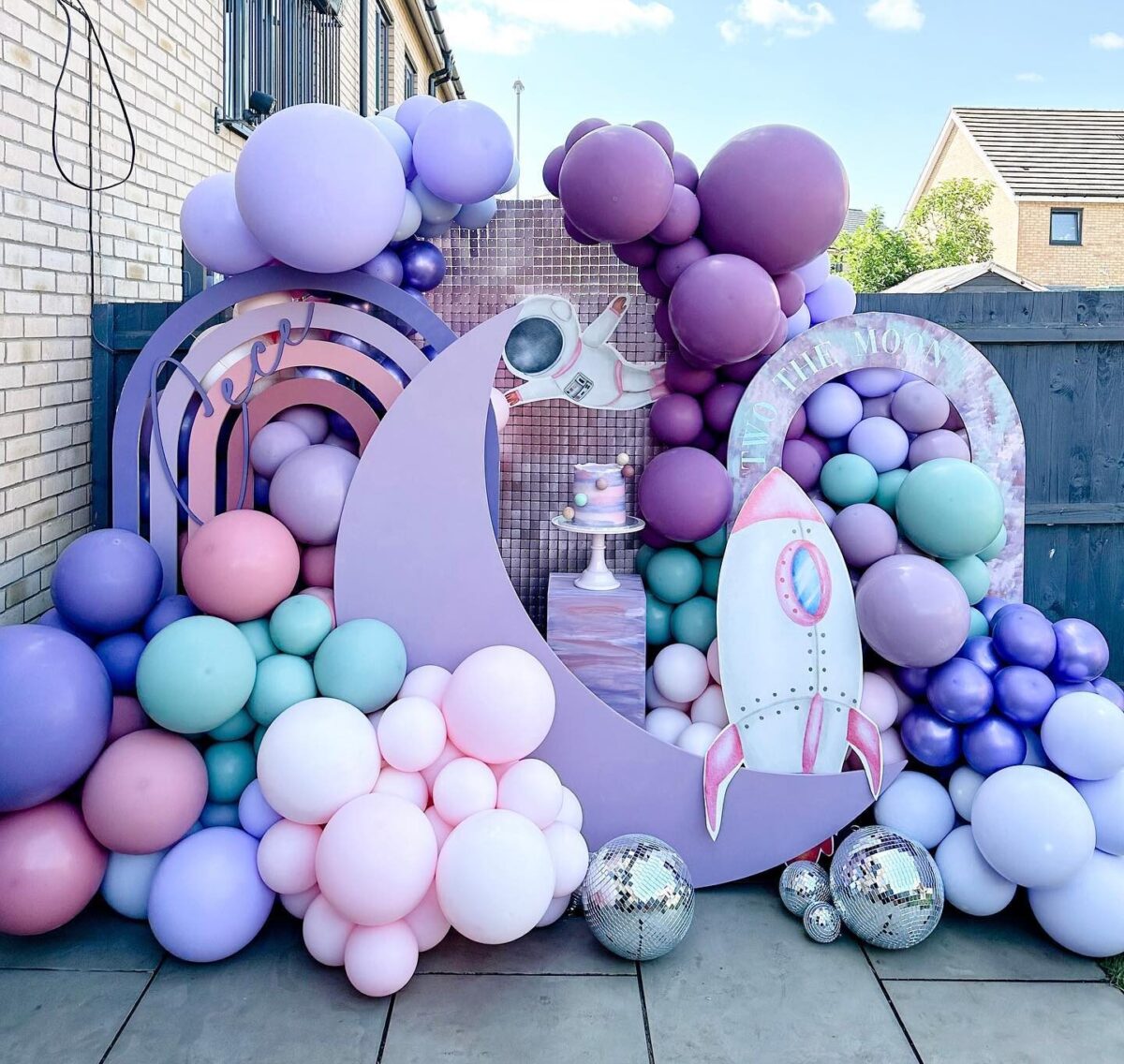 103+ Space Theme Party Idea For A Galactic Good Time - MOMtivational