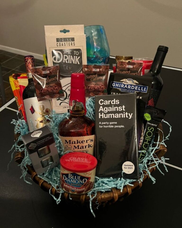 79+ Creative Auction Basket Ideas For Fundraisers & Raffles - MOMtivational