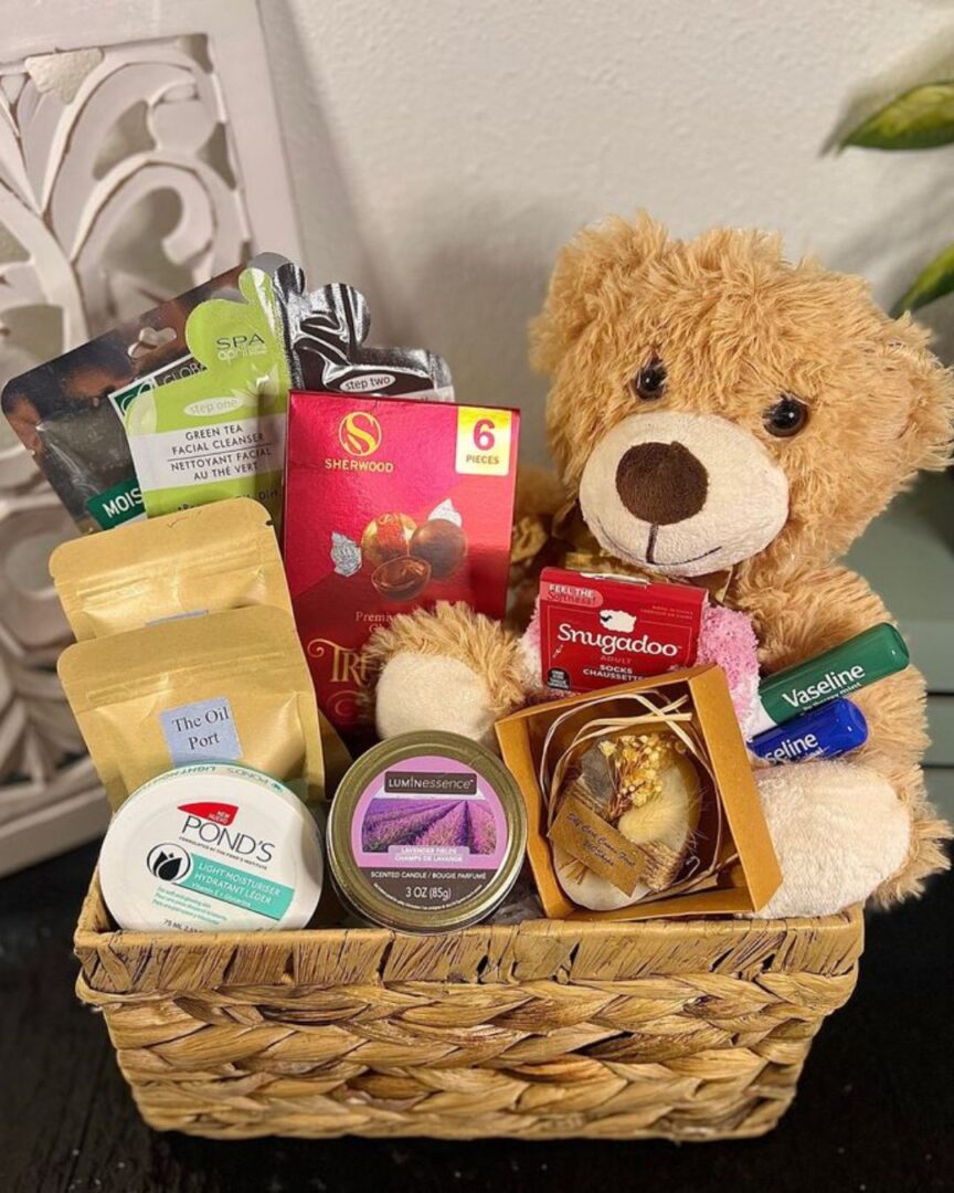 79+ Creative Auction Basket Ideas For Fundraisers & Raffles - MOMtivational