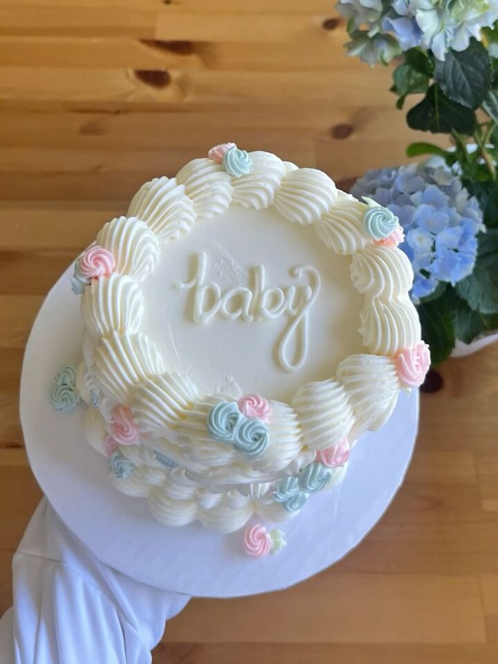17 Gender Reveal Cake Ideas to Make Your Big Reveal Unforgettable - MOMtivational