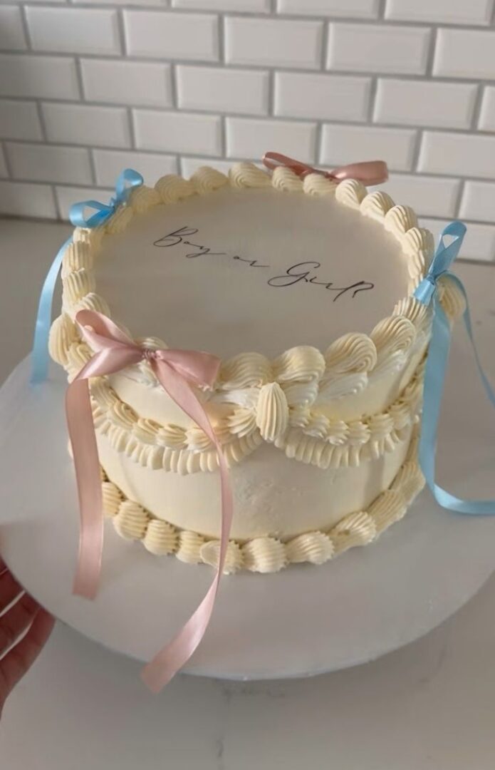 17 Gender Reveal Cake Ideas to Make Your Big Reveal Unforgettable ...